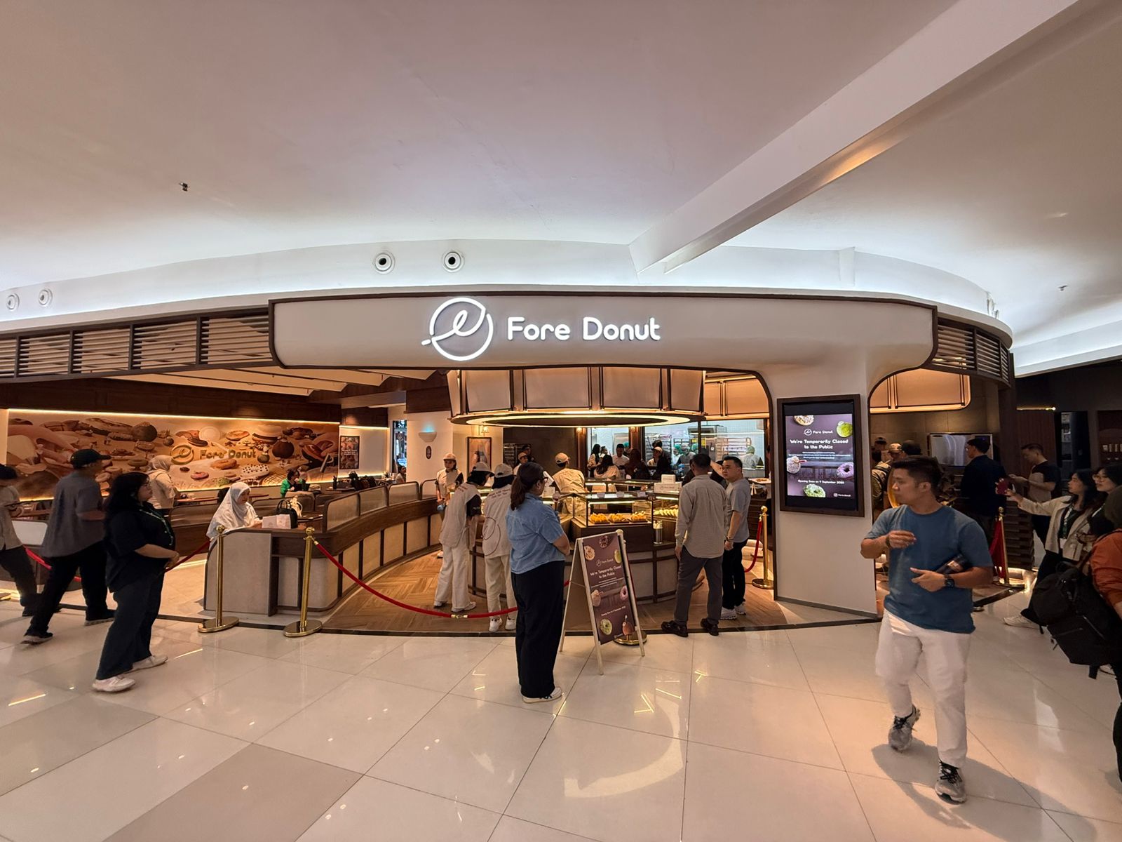 Supermal Karawaci - Premiere Shopping & Family Destinations